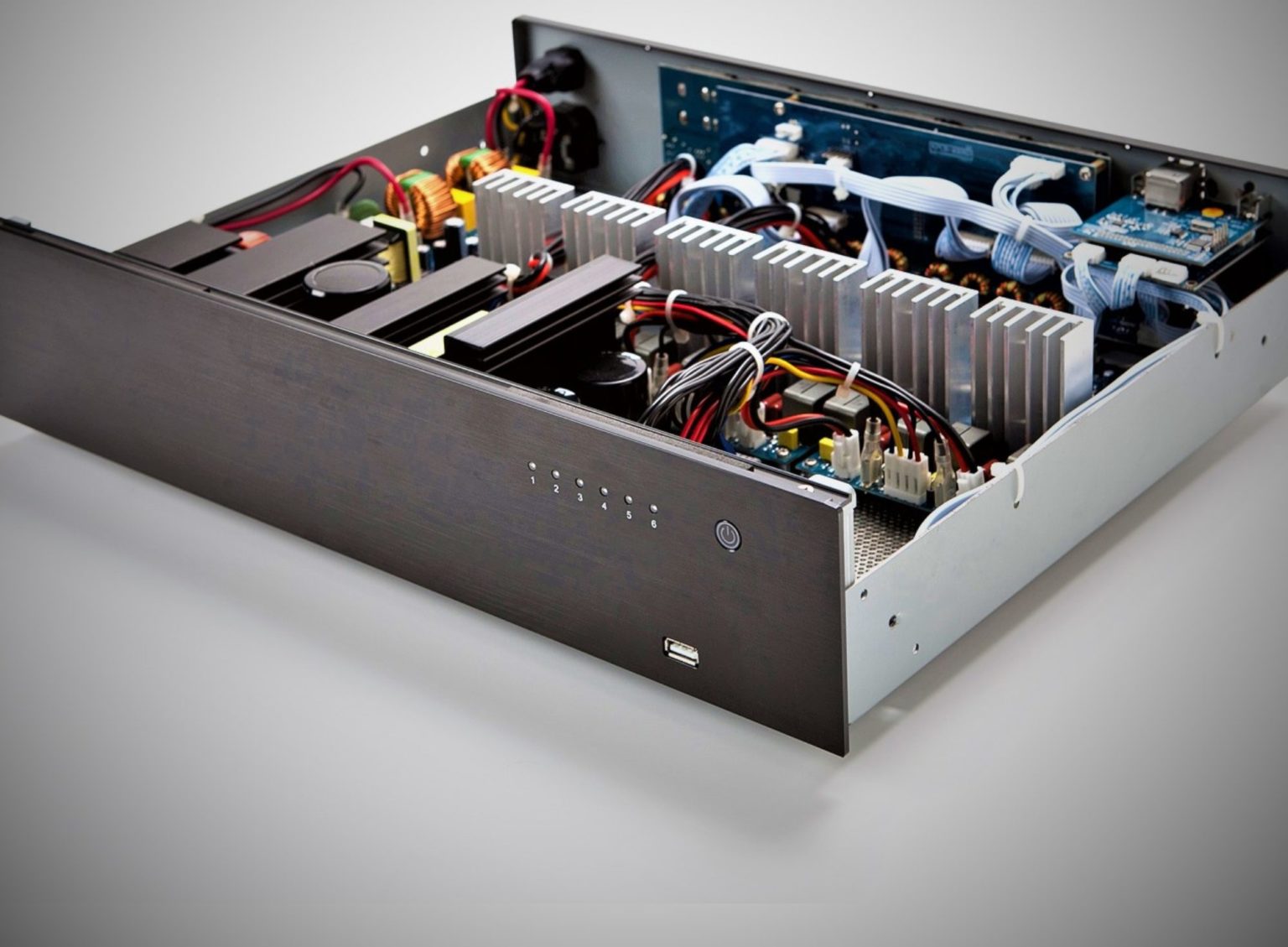 Dante & PoE – Audio Electronics ODM / OEM